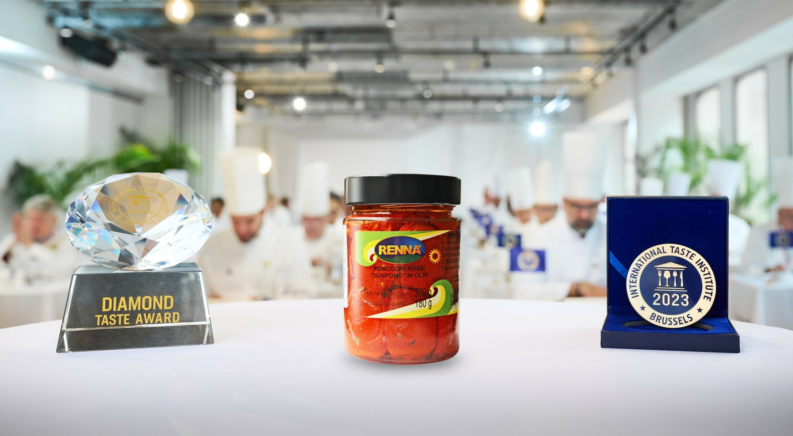 RENNA RICEVE IL PREMIO DIAMOND TASTE AWARD 2023 - Renna Srl - Antipasti ...